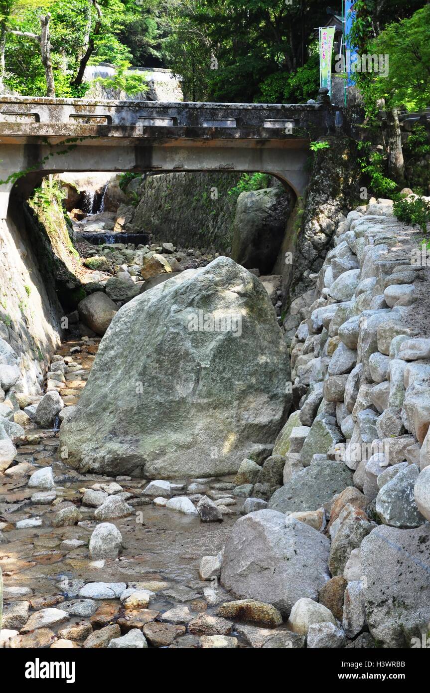 Bridge miyajima japan hi-res stock photography and images - Alamy