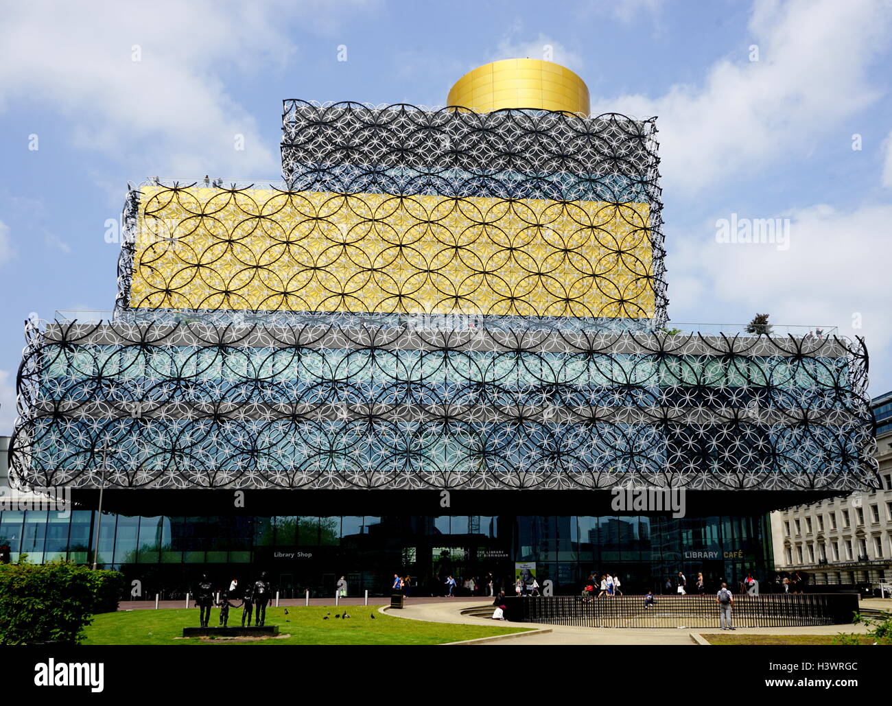 Post-modern, high tech, Library of Birmingham in Birmingham, England ...