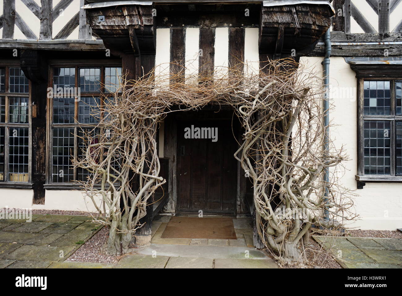 Blakesley Hall is a Tudor hall on Blakesley Road, Yardley, Birmingham ...