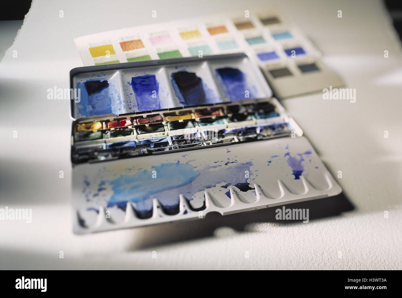 Watercolour cases, leaves, colour test, Still life, product photography ...