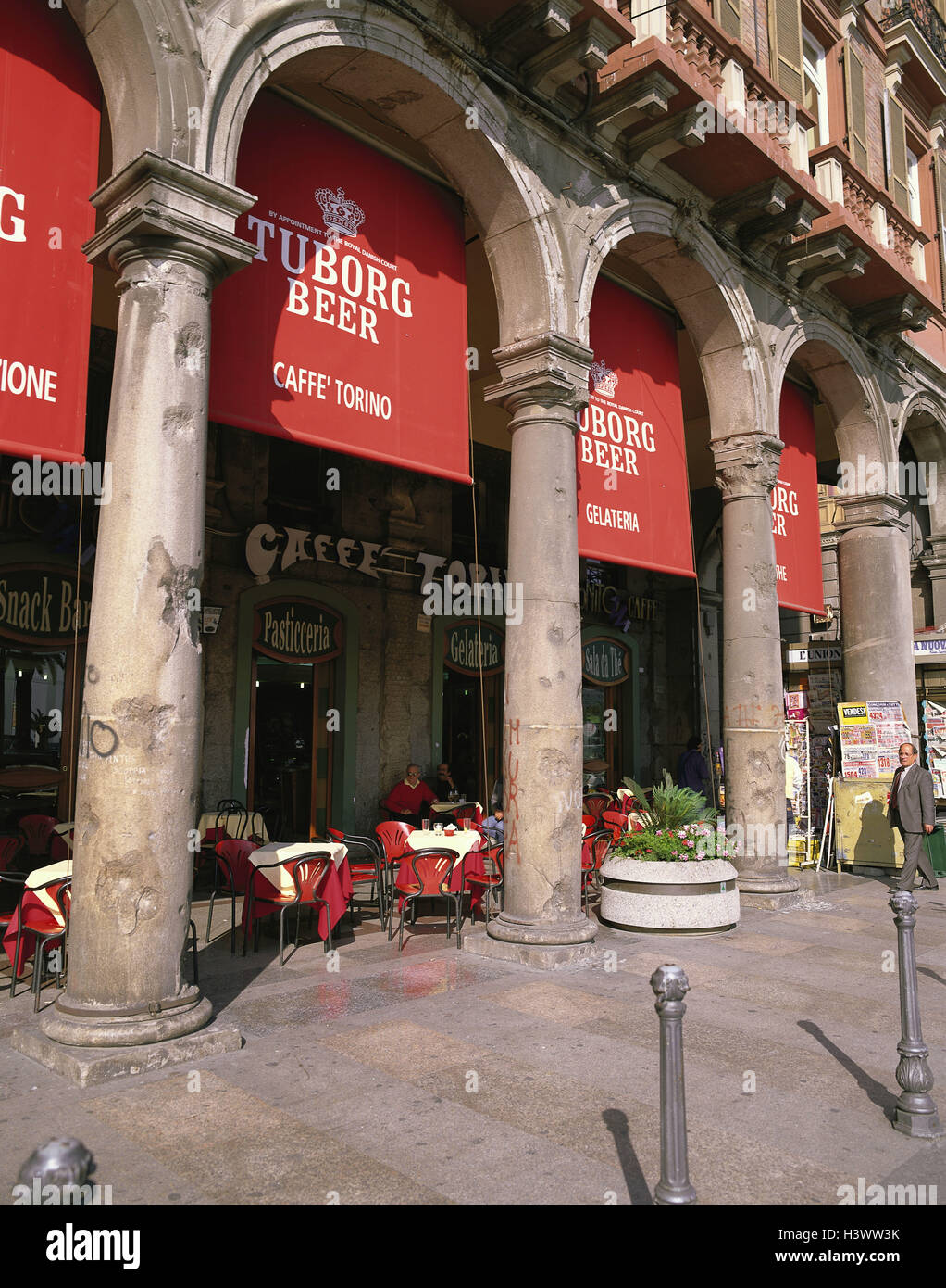 Italy, Sardinia, Cagliari, Old Town, via Roma, arcades, cafe, island ...