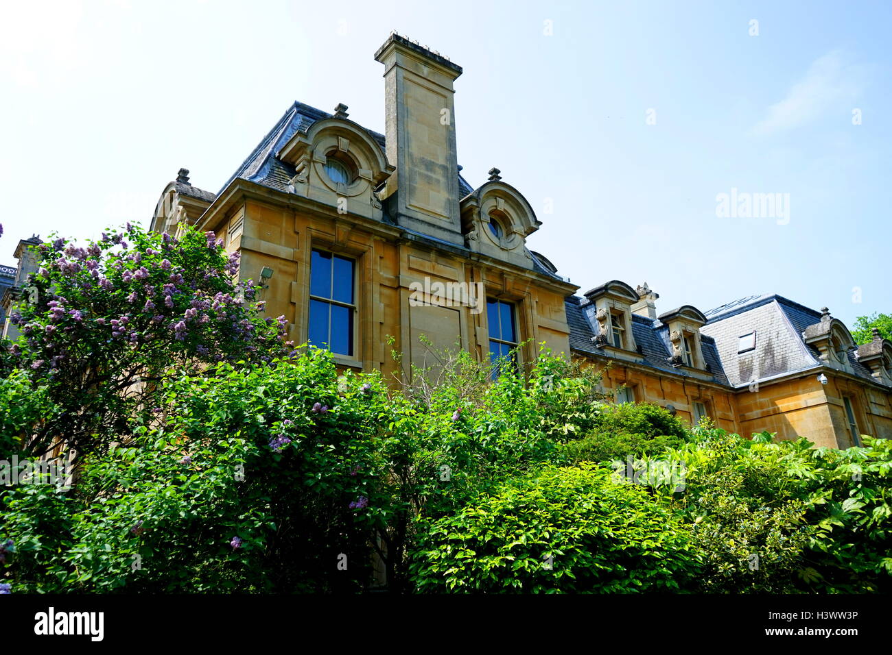 View of the gardens of Waddesdon Manor, a country house in the village ...
