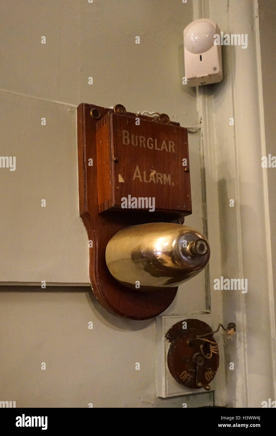 19th Century burglar alarm. Dated 21st Century Stock Photo - Alamy