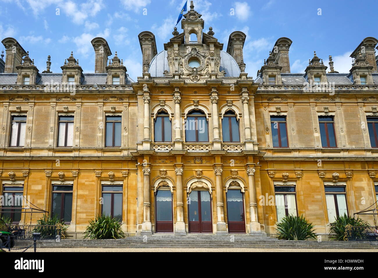 Baron ferdinand de rothschild hi-res stock photography and images - Alamy