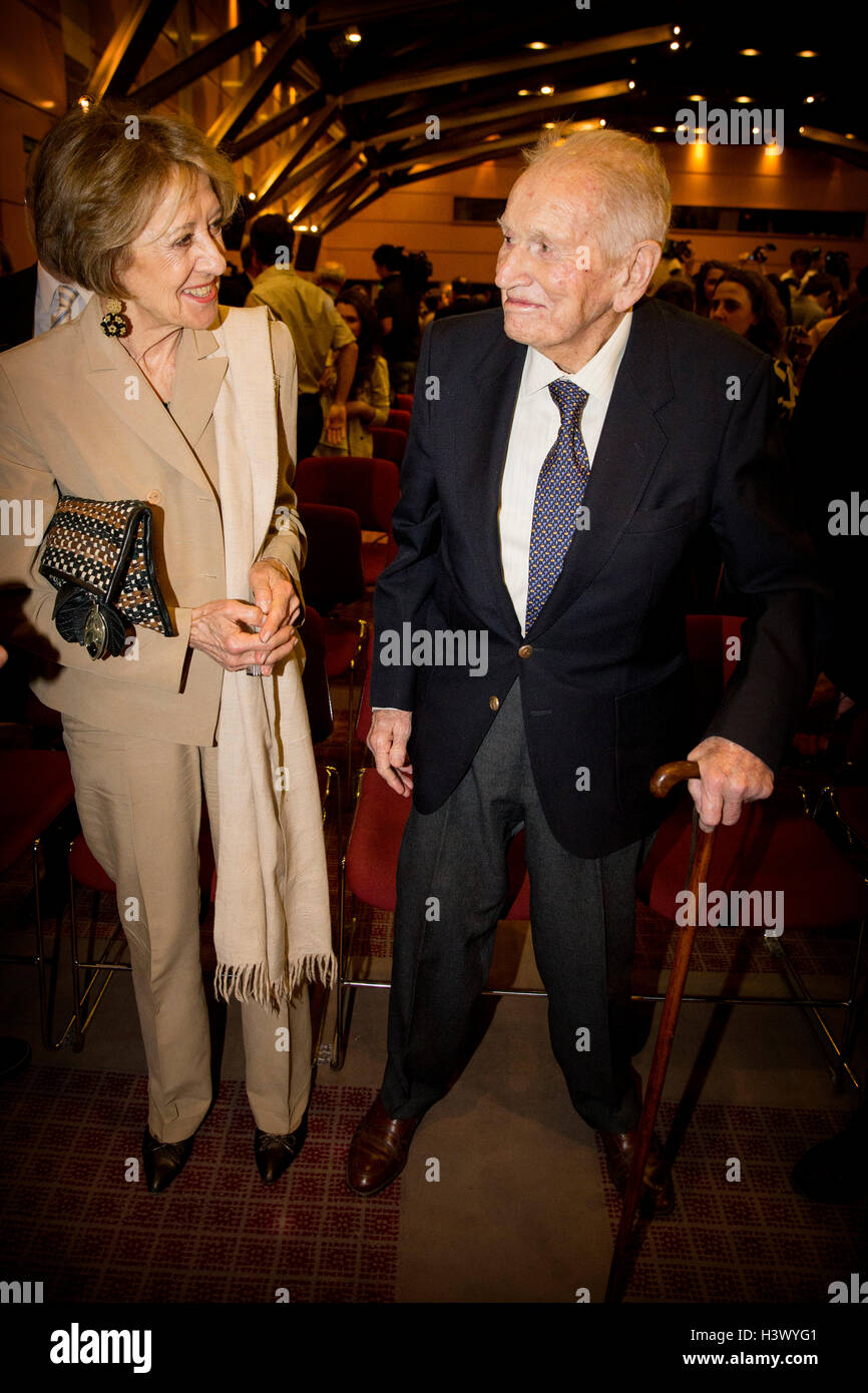 Queen Maxima of The Netherlands with her parents Jorge Zorreguieta and ...