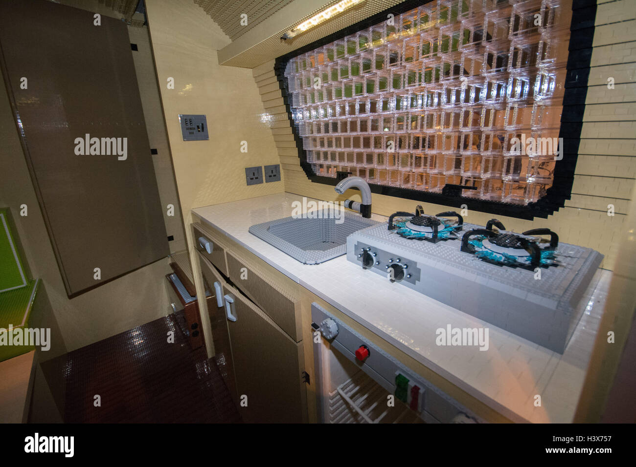 NEC, Birmingham, UK. 13th October 2016. Seen here the Guiness World ...