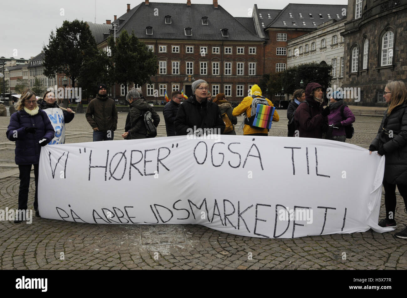 Copenhagen, Denmark. 13th Oct, 2016. Deaf community in Copenhagen stage ...