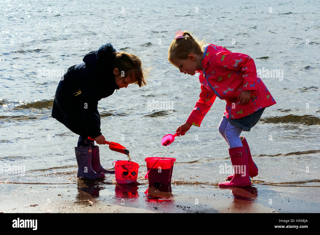 Ellie beach hi-res stock photography and images - Alamy