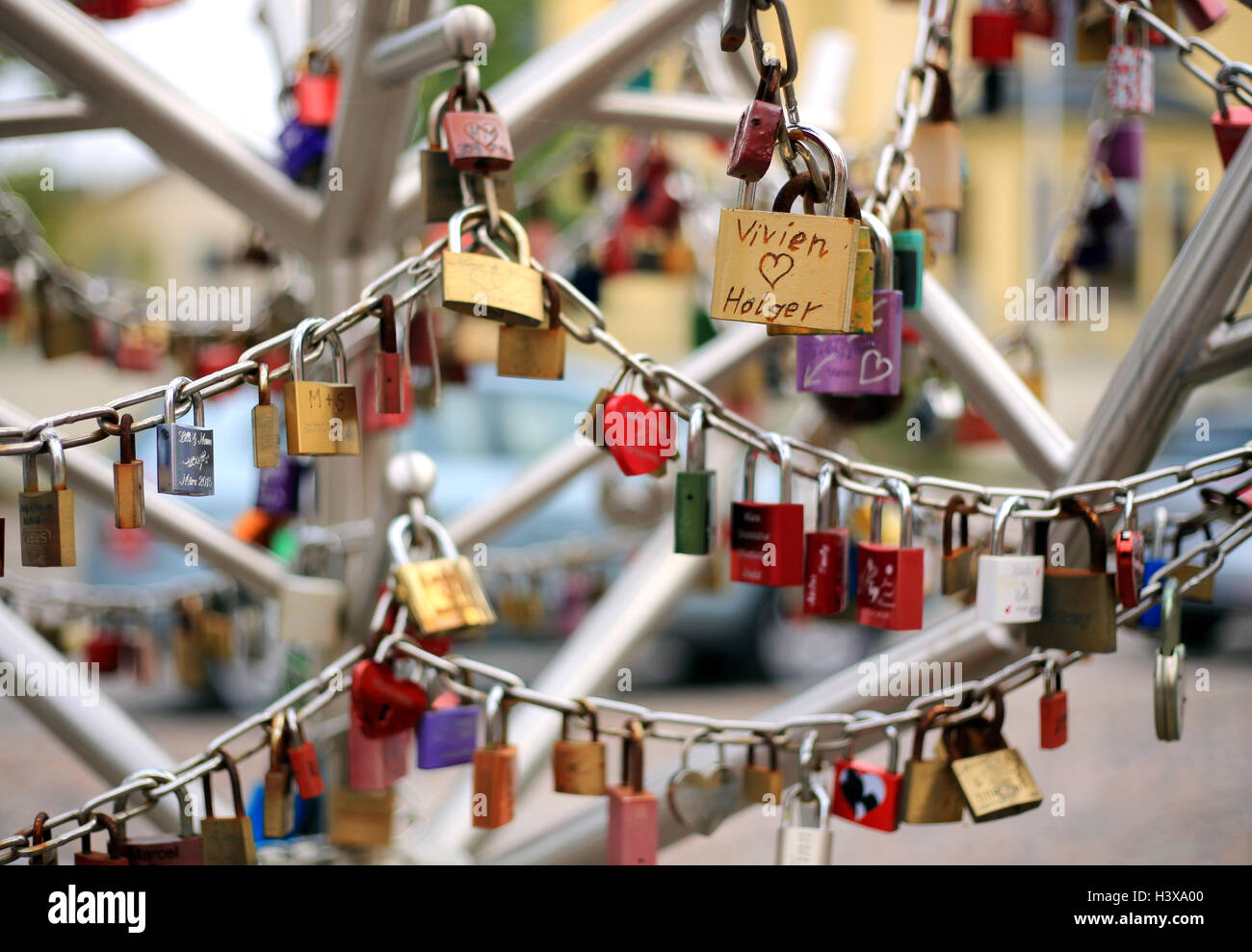 Love lockets hi-res stock photography and images - Alamy