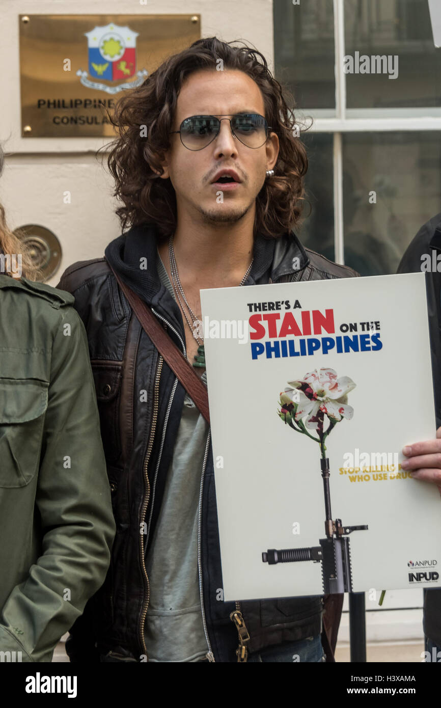 Rodrigo duterte poster hi-res stock photography and images - Alamy