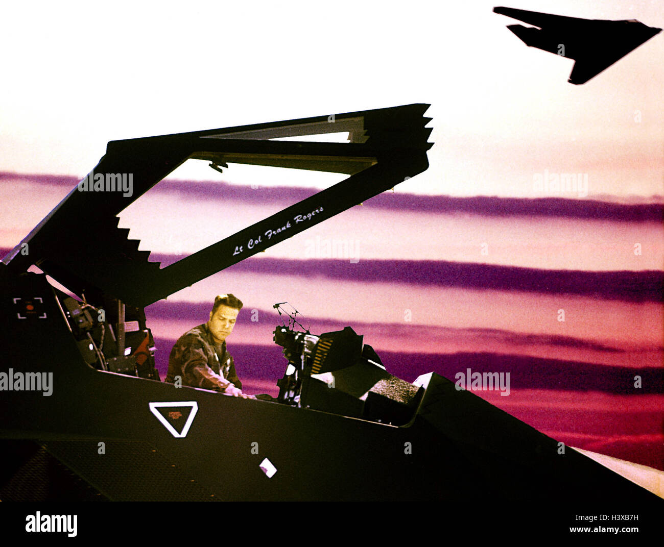 Composing, military aircraft, Lockheed Martin F-117A Nighthawk, pilot ...