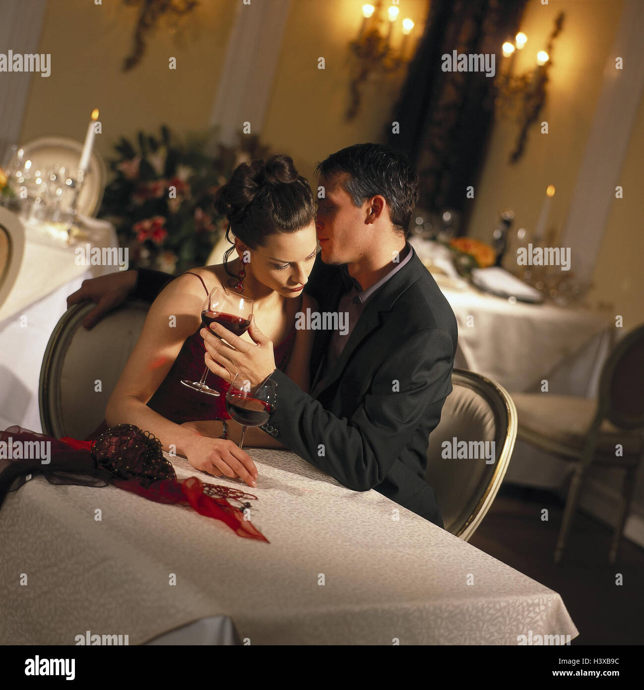 Man woman whisper bar hi-res stock photography and images - Alamy