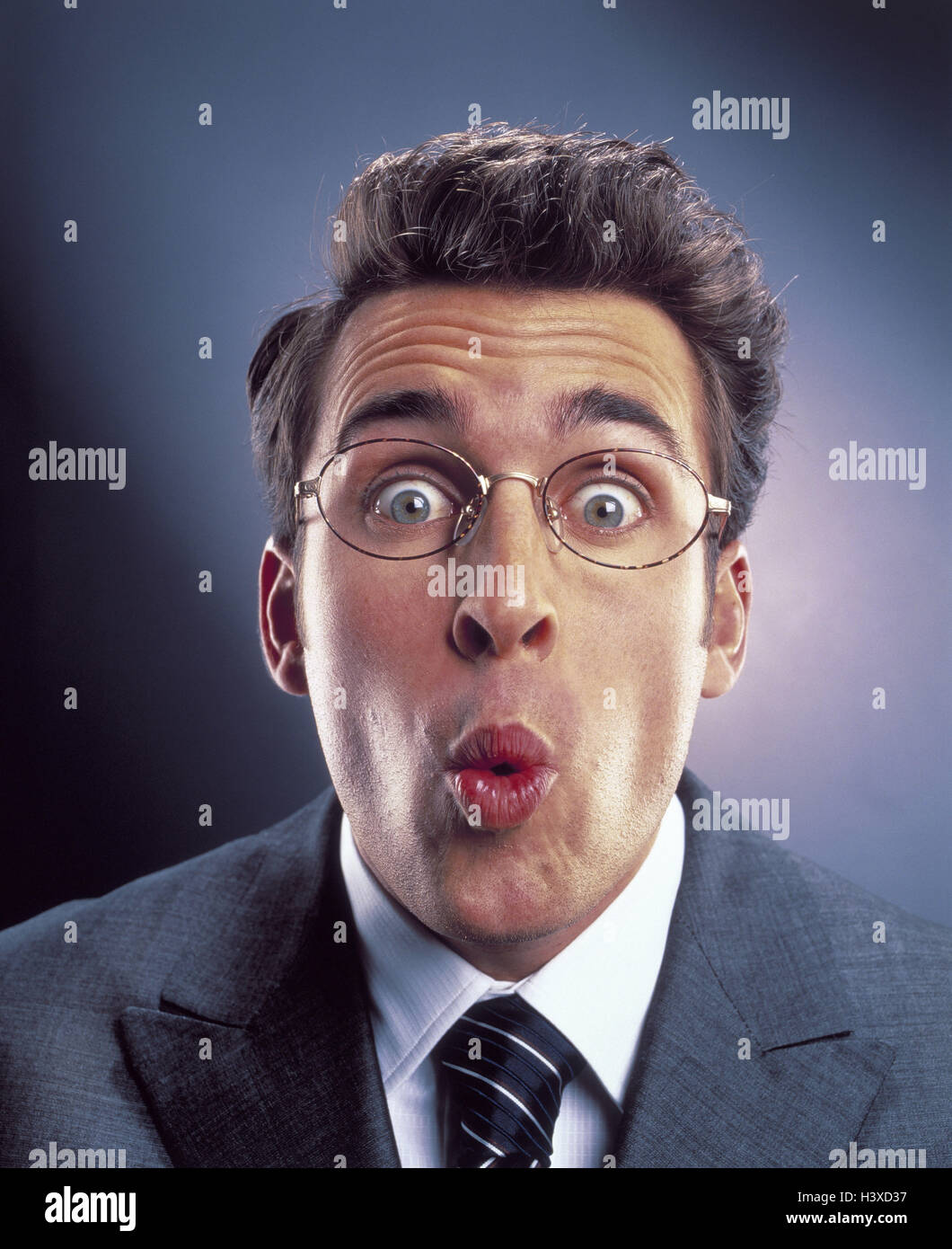 Man, young, glasses, suit, facial play, astonished, surprises, portrait ...