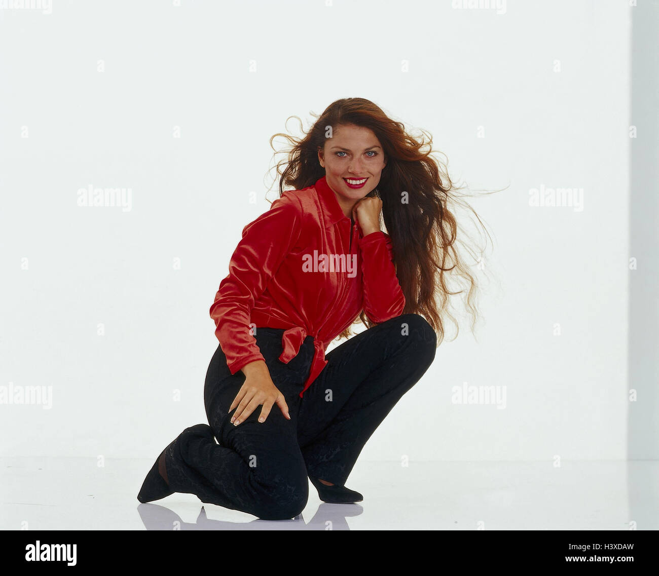 Squat red hi-res stock photography and images - Alamy