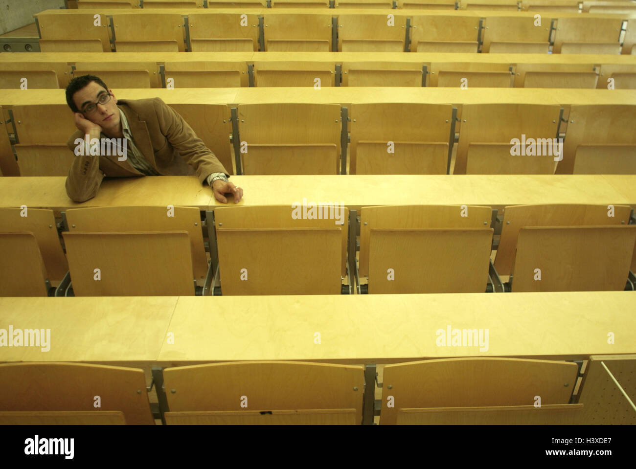 Policy delay hi-res stock photography and images - Alamy