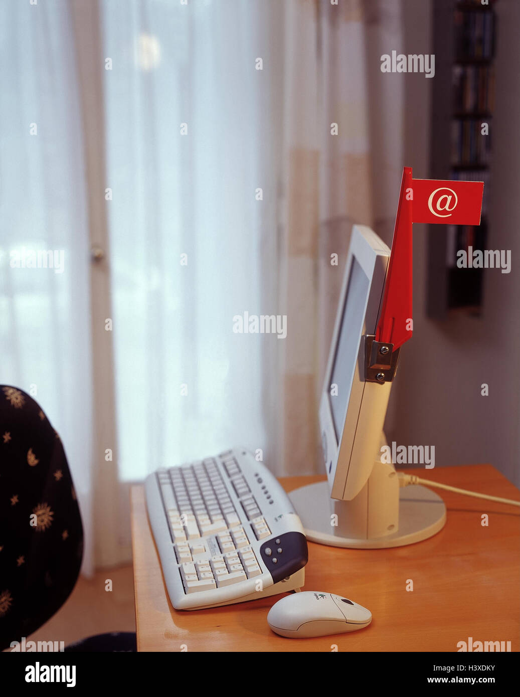 Desk, computer, icon, input, e-mail, PC, flat screen, Funkmouse, radio ...