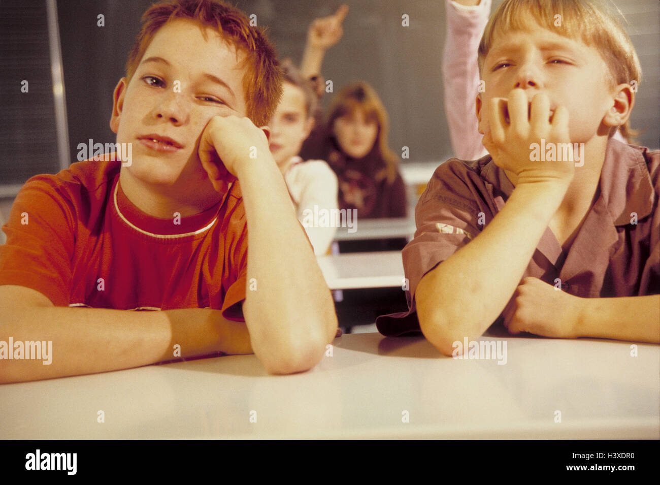 Classroom, school desks, schoolgirls, schoolboys, bored, motivates ...
