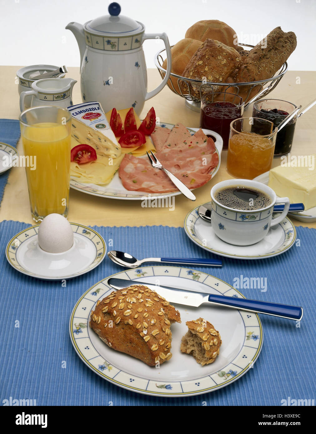 Breakfast, table, detail, cover, coffee, orange juice, egg, cooked ...