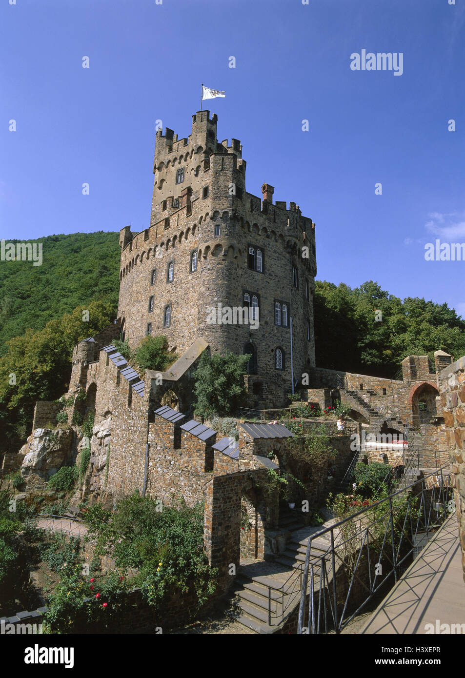 Former robber barons castle hi-res stock photography and images - Alamy