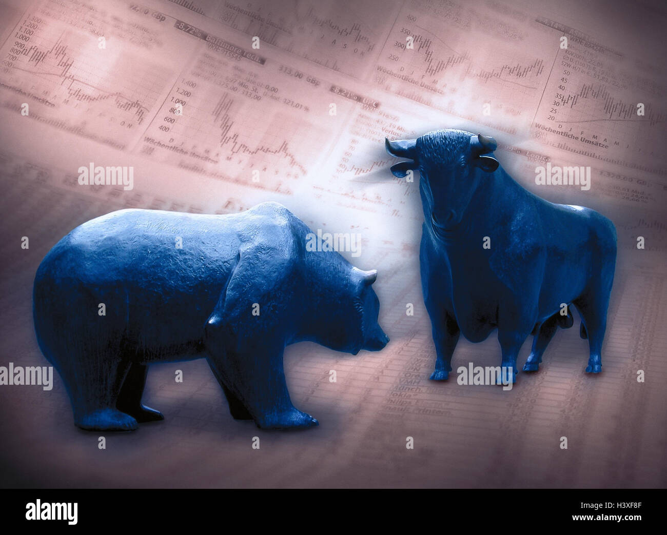 Stock market bull bear hi-res stock photography and images - Alamy