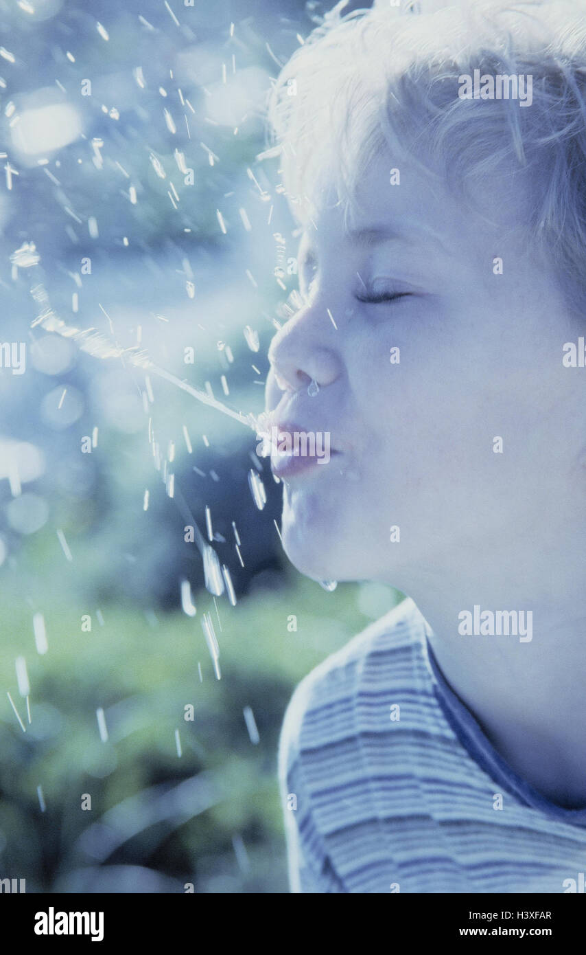 Spit boy hi-res stock photography and images - Alamy