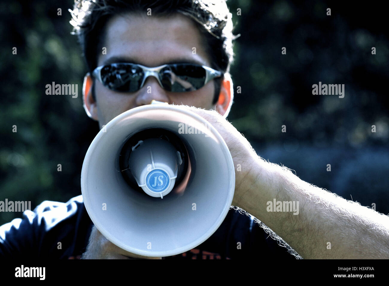 Man, sun glass, megaphone, Announcement, announcement, information ...