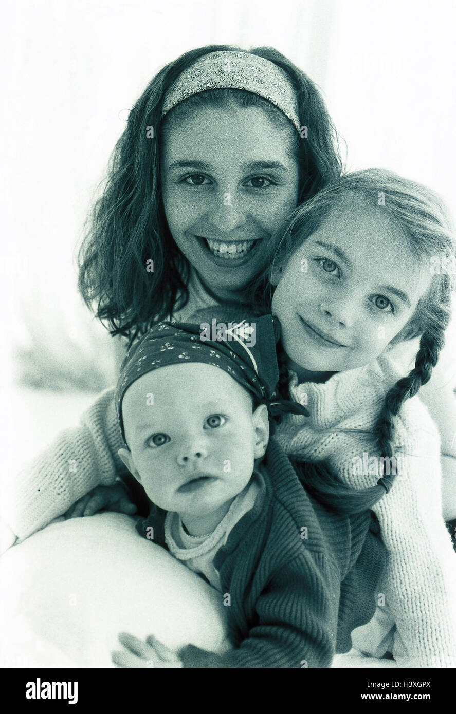 Only woman and children hi-res stock photography and images - Alamy