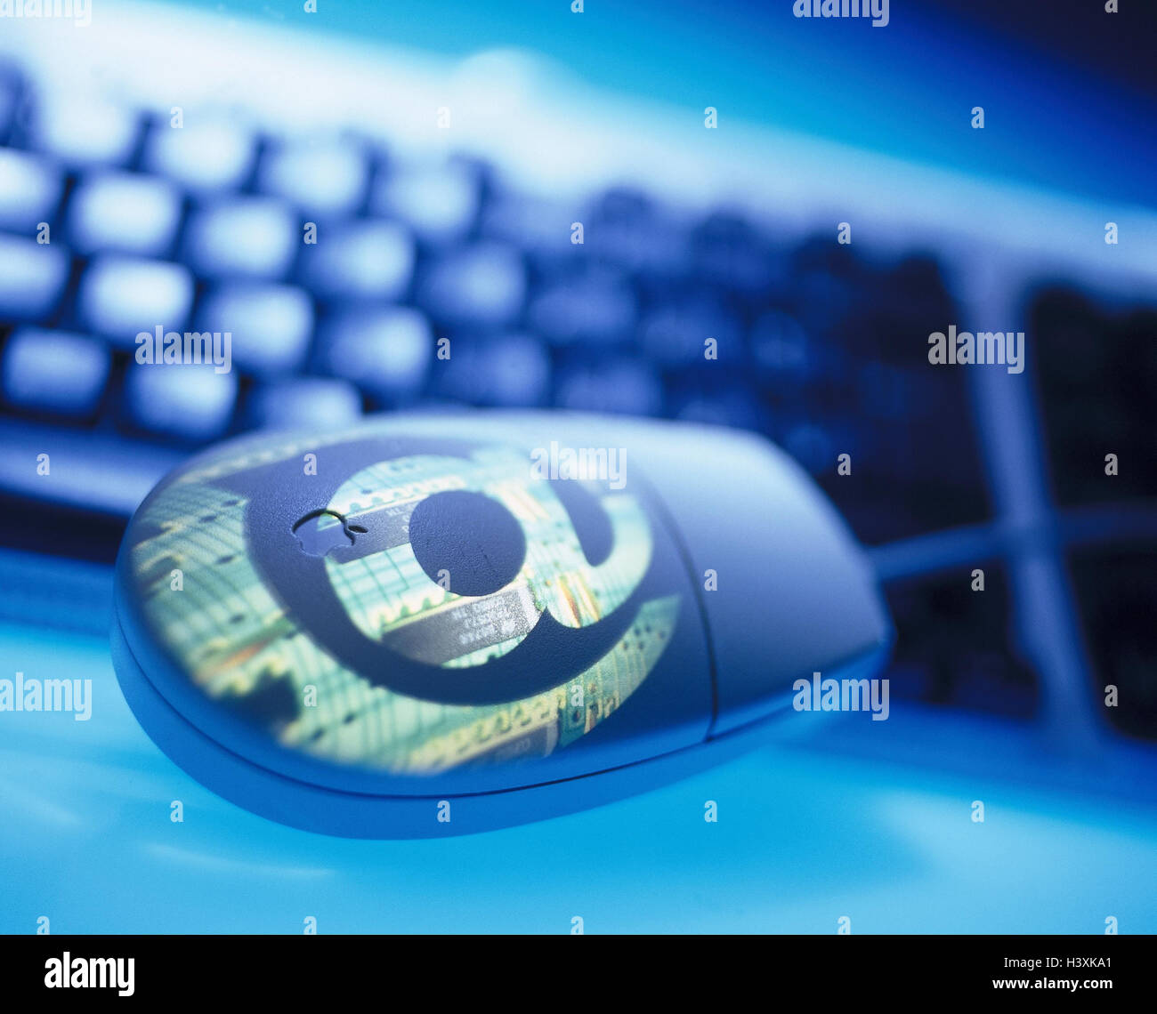 Composing Computer Keyboard Mouse At Sign Computer Keyboard E Mail Communication E Mail