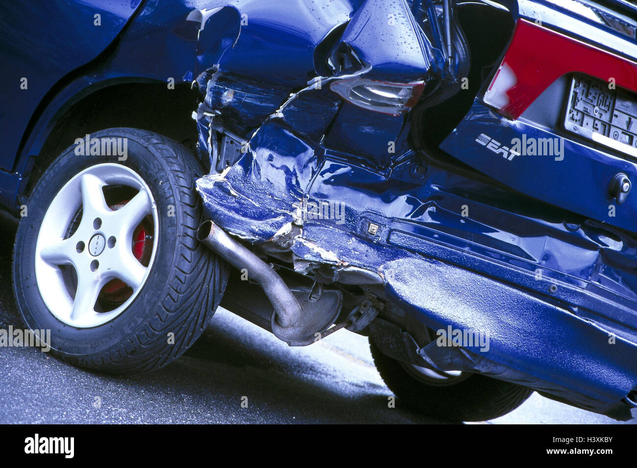 Rear fender damage hi-res stock photography and images - Alamy