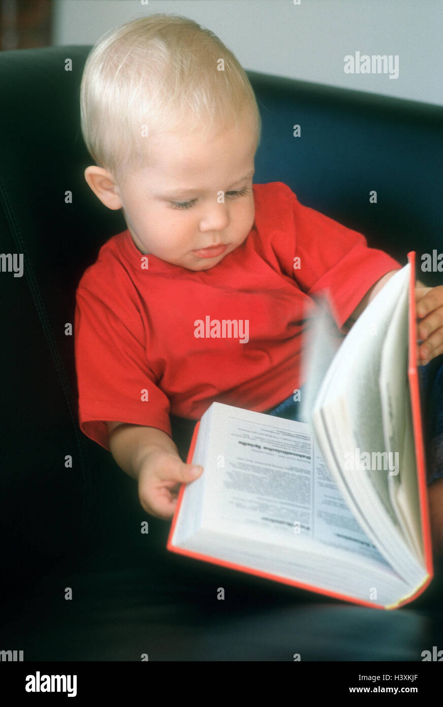 Boy with scroll hi-res stock photography and images - Alamy