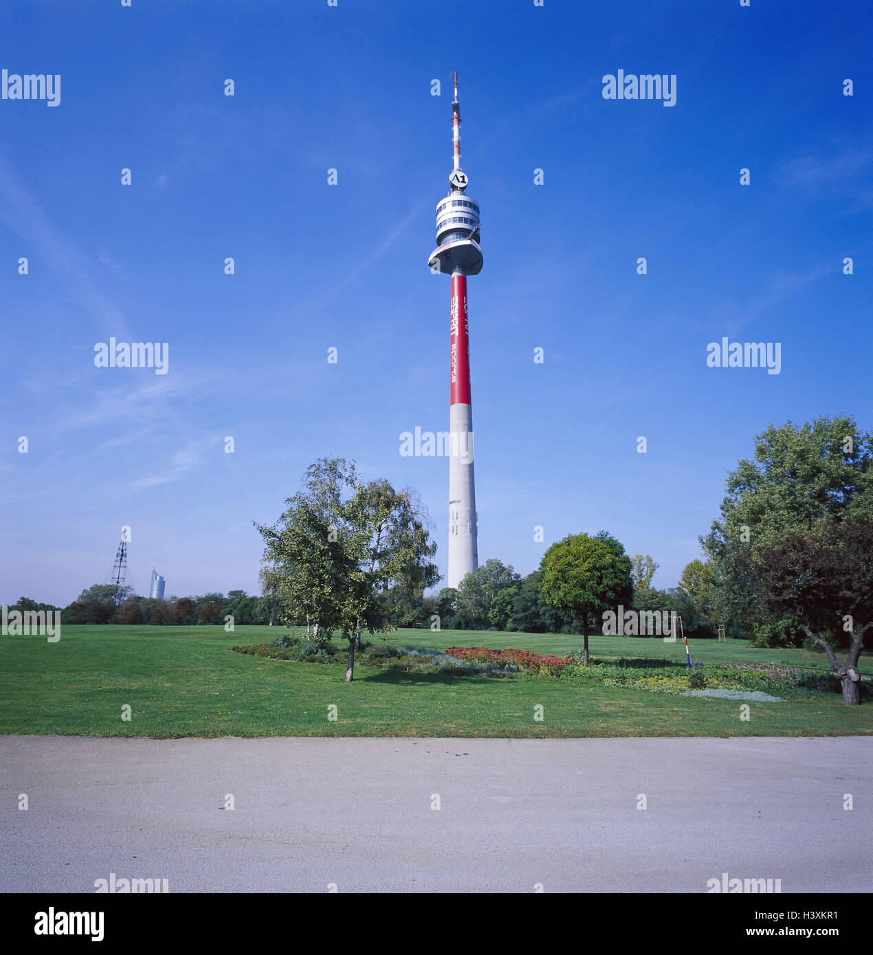 Builds in 1964 hi-res stock photography and images - Alamy