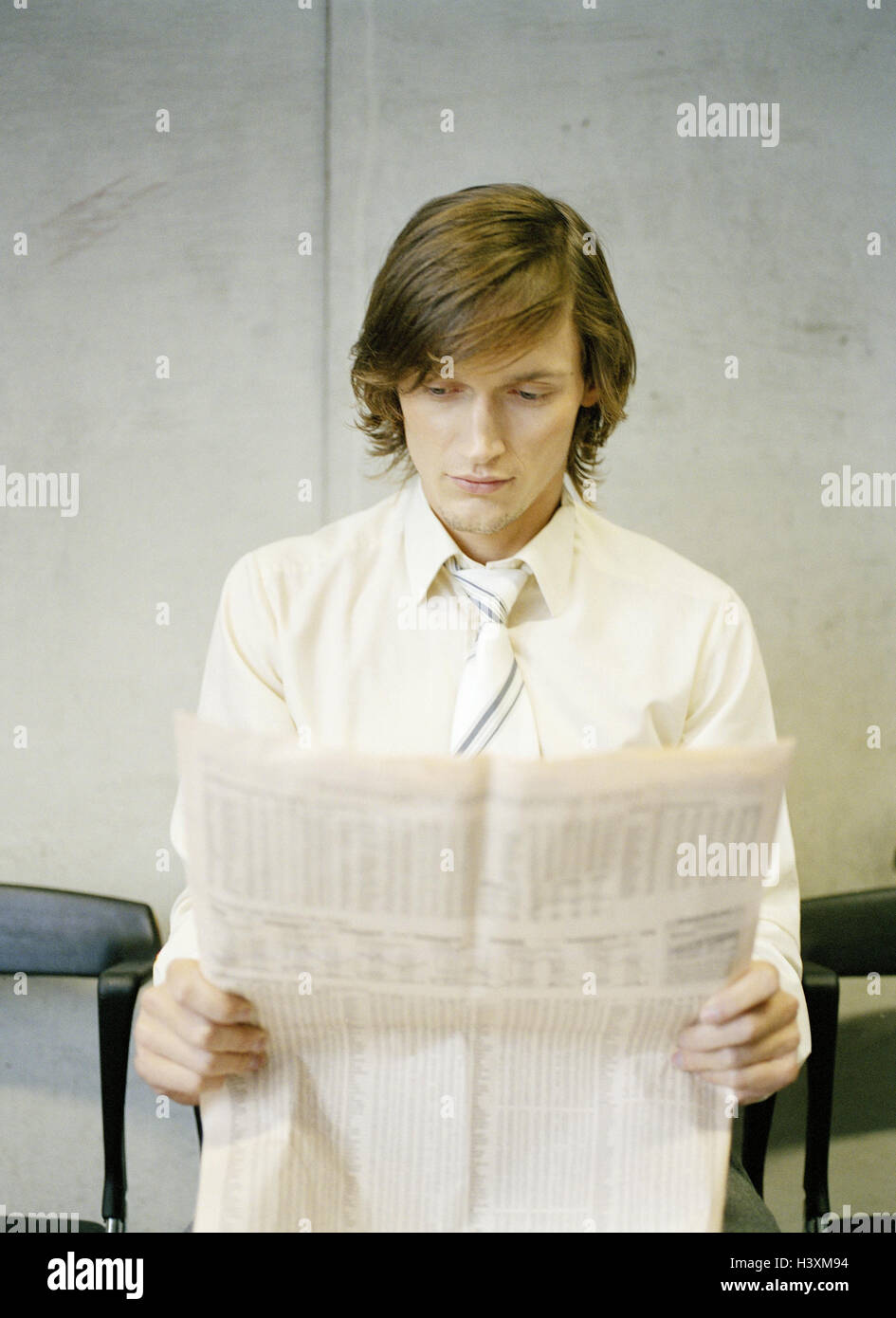 Buildings, waiting zone, man, newspaper, read, business, office ...