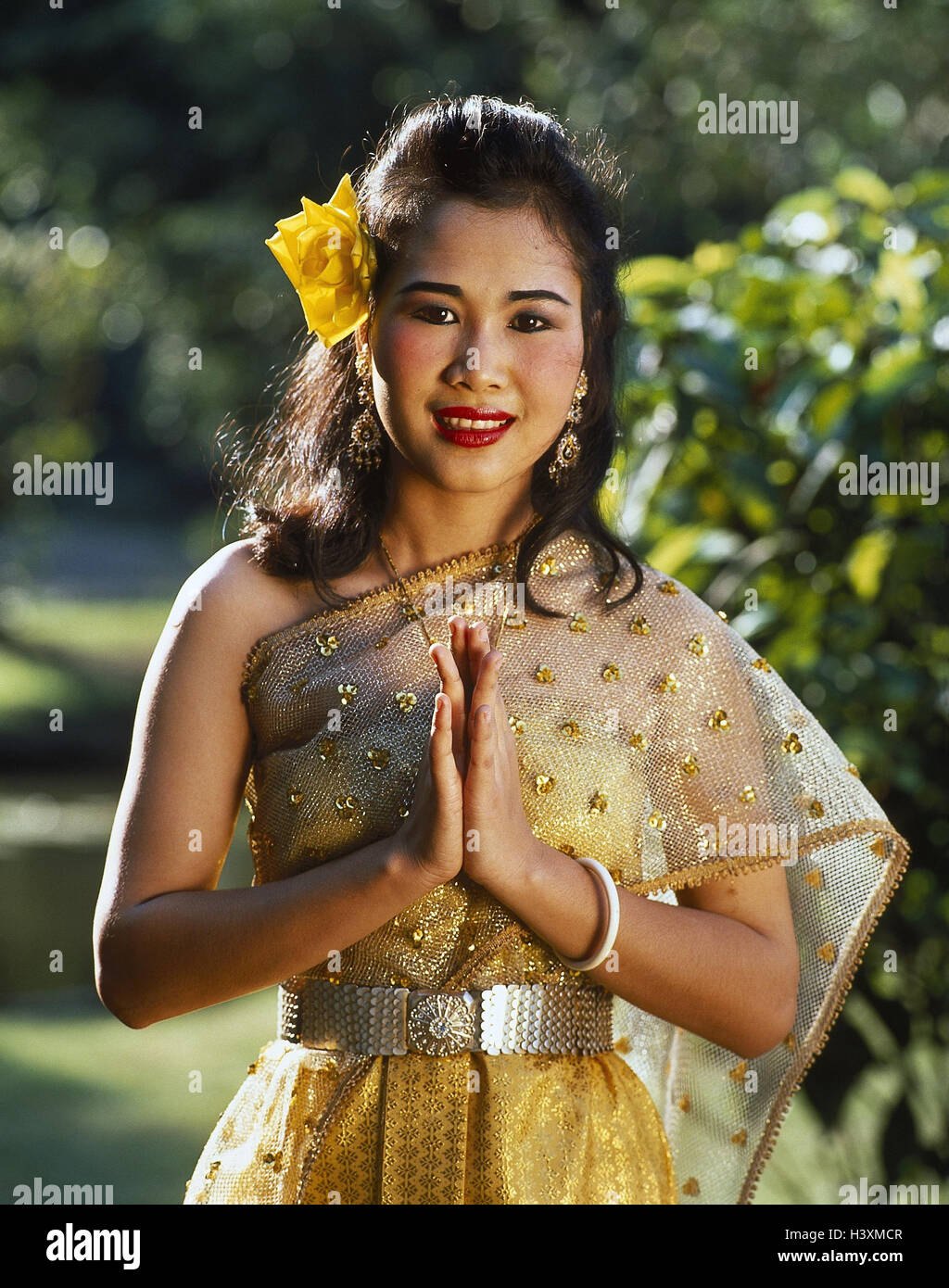Thailand, woman, young, greeting, "of Wai", half portrait, Thai, locals ...