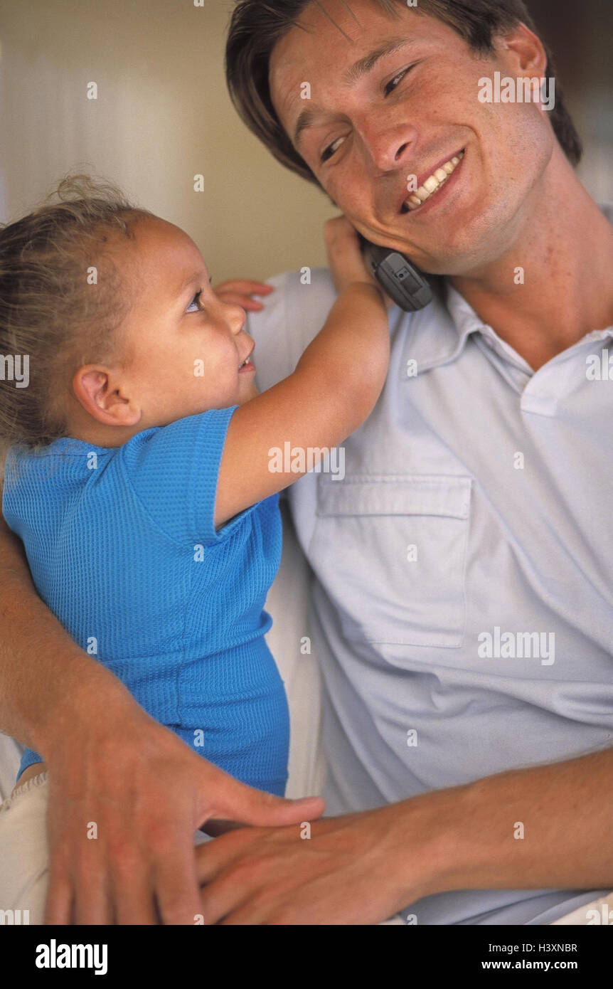 Father, child, receiver, fun man, subsidiary, phone, call up ...