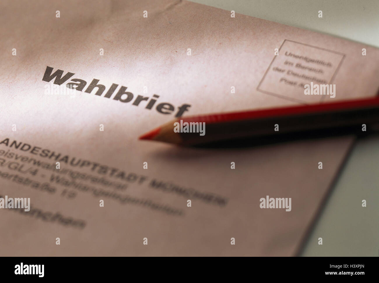 Election, electoral letter, envelope, coloured pencil, postal vote ...
