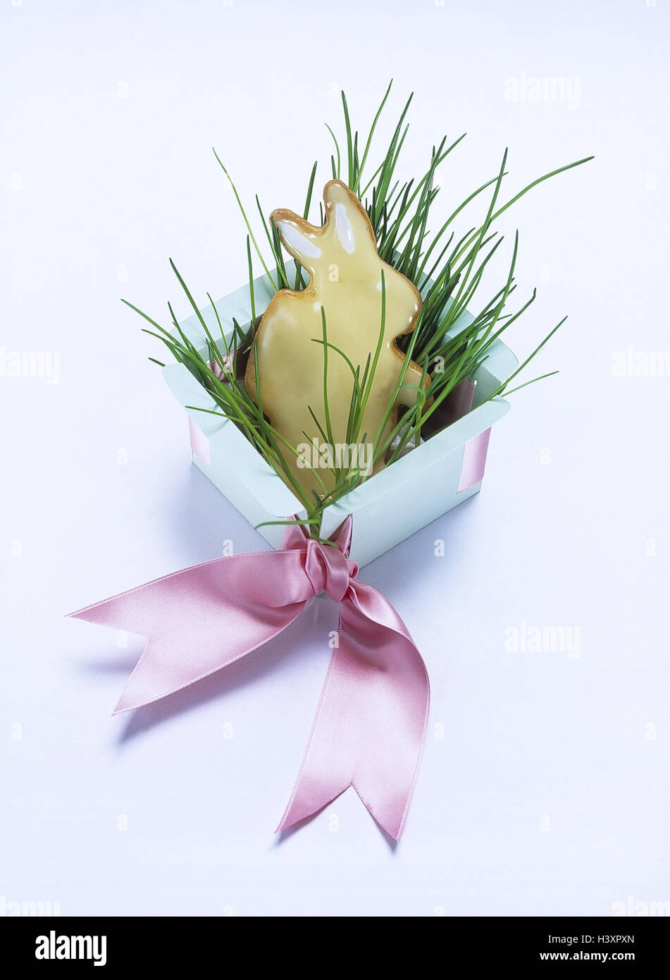 Easter, Easter nest, cake Easter time, Easter decoration, decoration ...