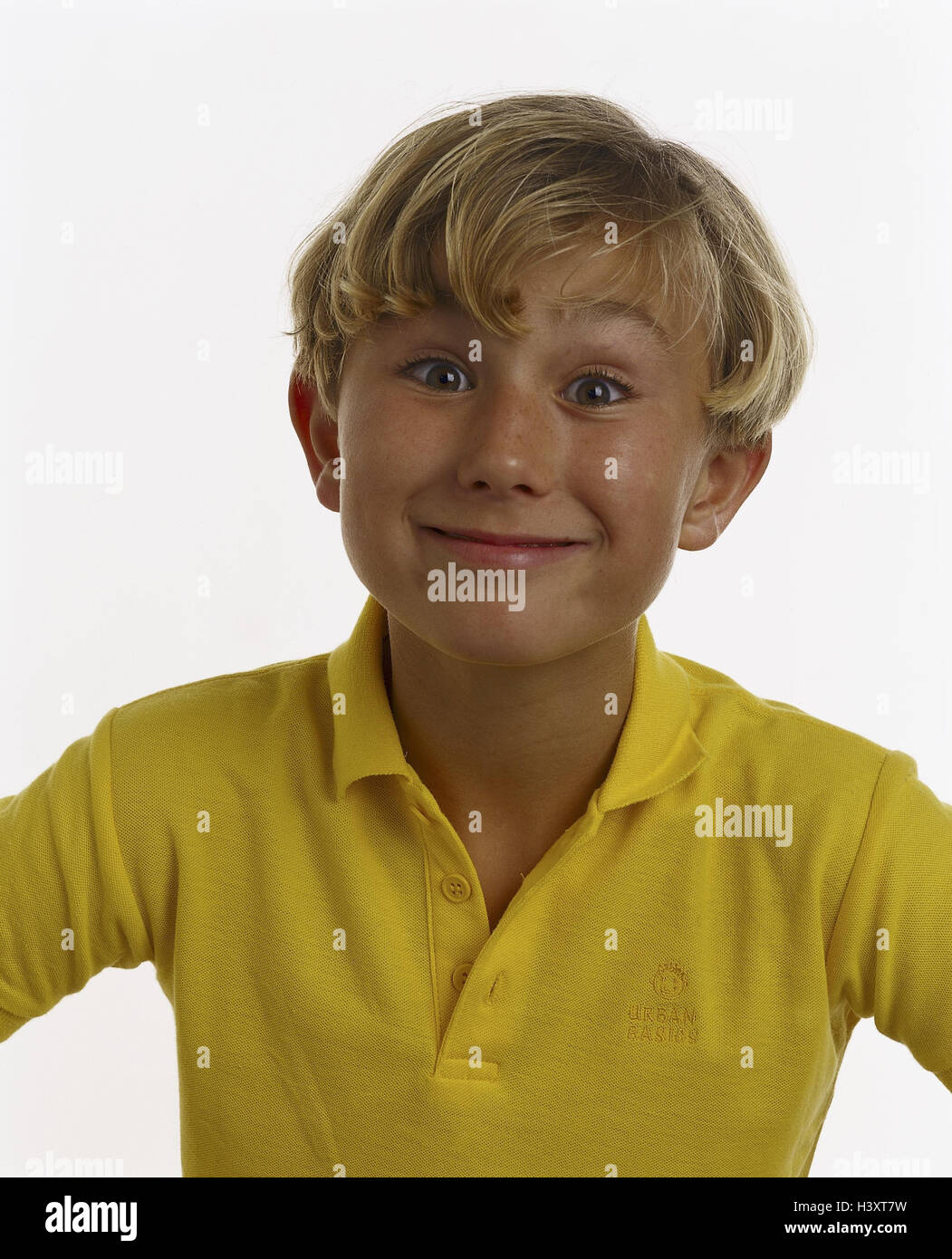 Boy, grin blond, T-shirt, yellow, facial play, portrait, Children ...