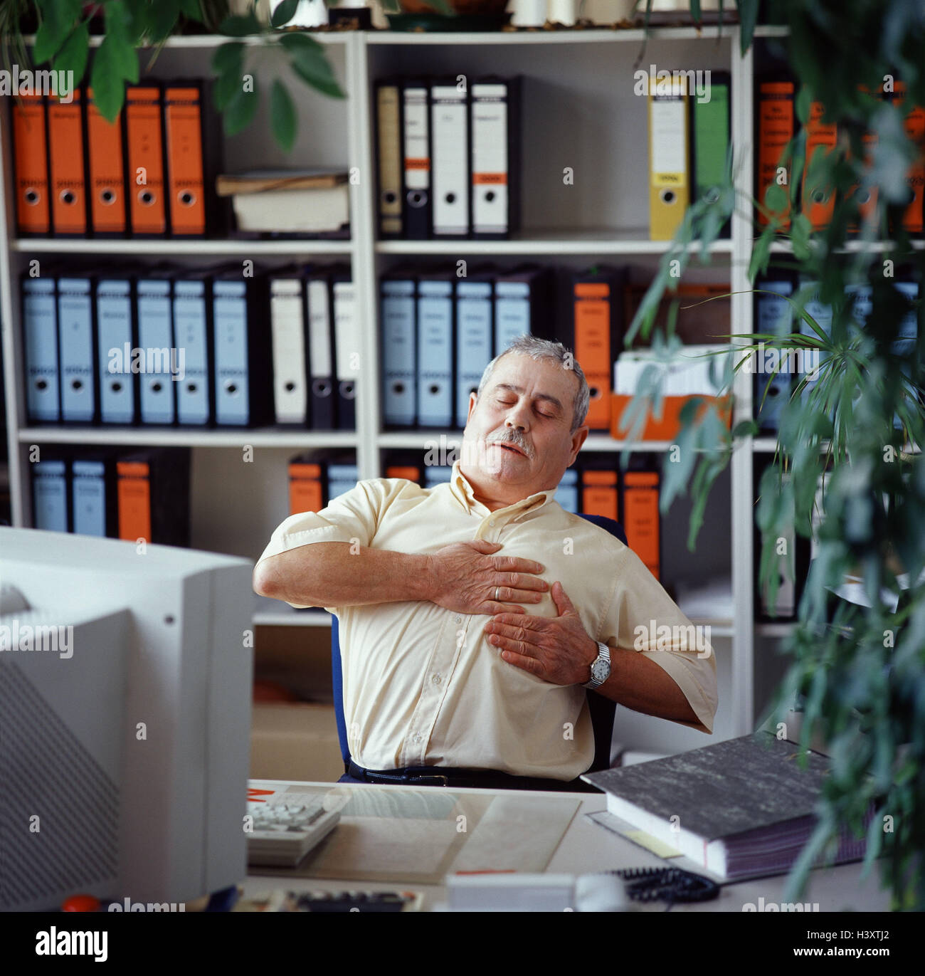 Office, desk, office worker, gesture, heart pains, work, workplace ...