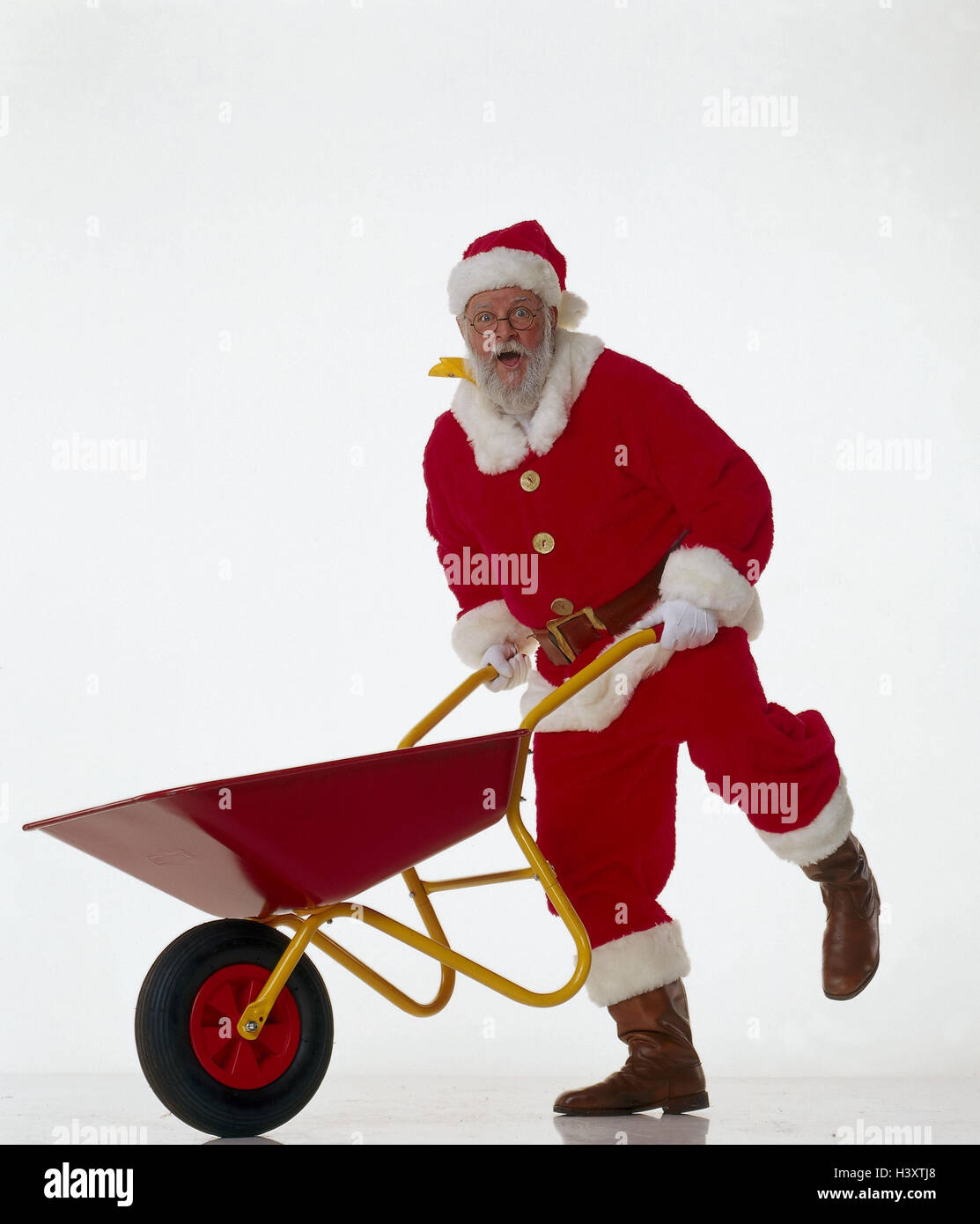 Cut out x hi-res stock photography and images - Alamy