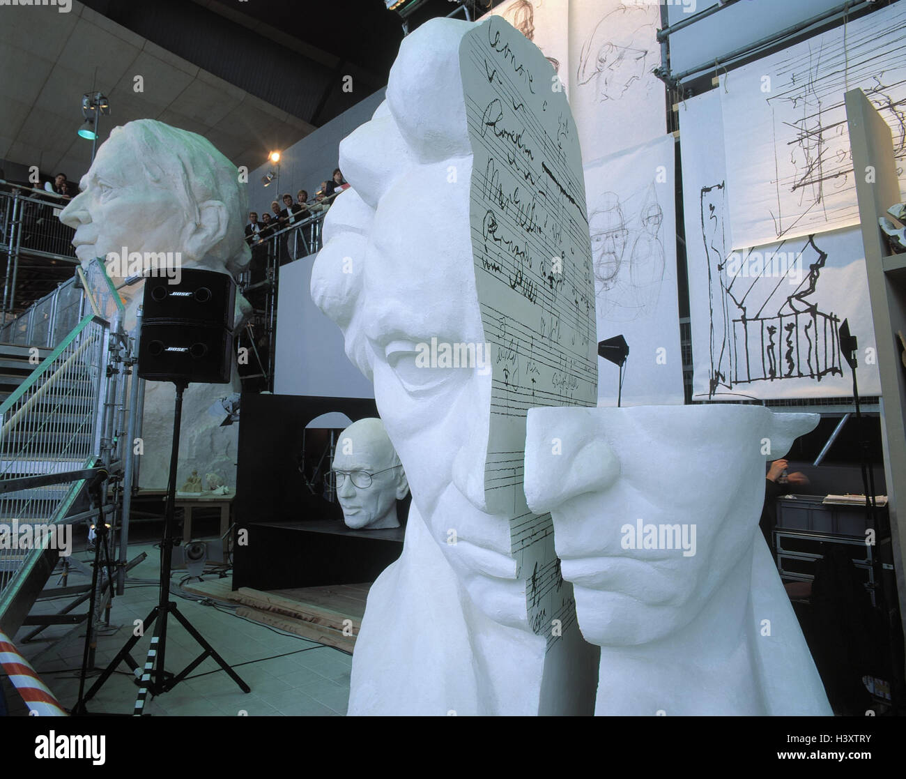 D' Hannover, EXPO 2000, German pavilion, idea garage Germany ...