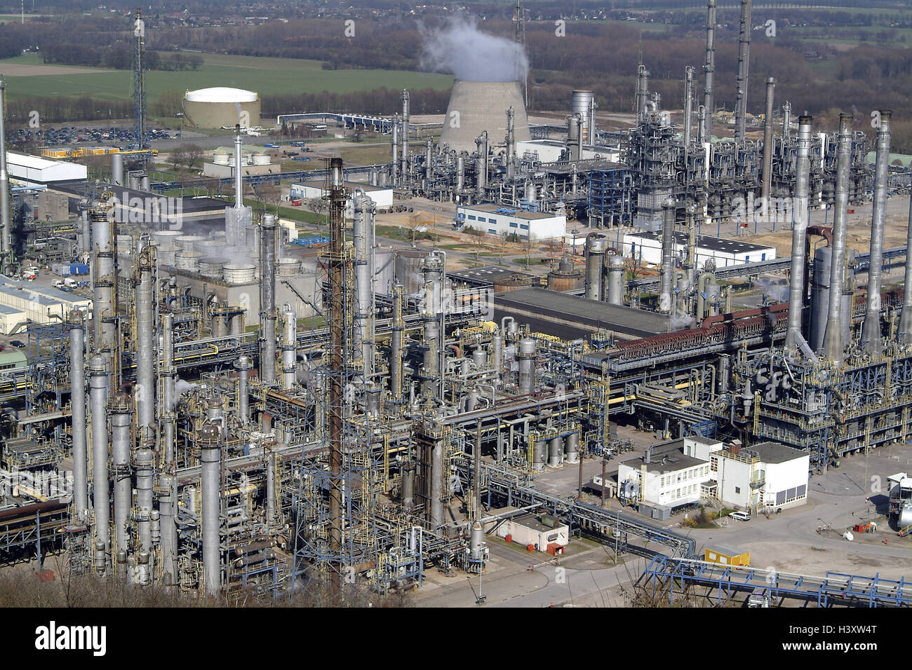 Refinery plant, Olefinanlage, detail, petroleum refinery, refinery ...