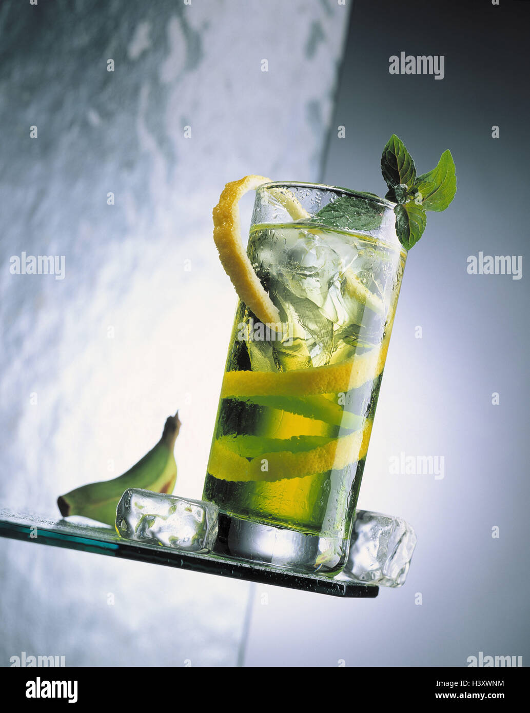 Flying product hi-res stock photography and images - Alamy