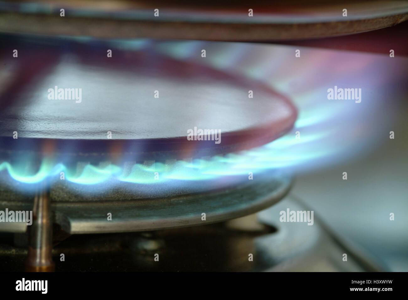 Old cooking range hi-res stock photography and images - Alamy