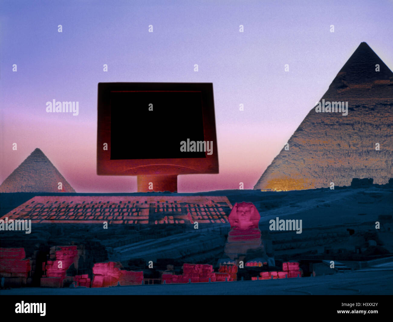 Pyramids, computers, icon, computer era, past, development, future cult ...