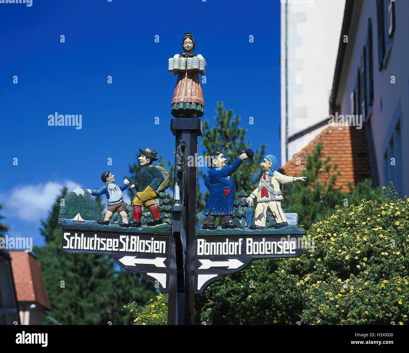 Germany, Black Forest, red house, signpost, Europe, sign, sign ...