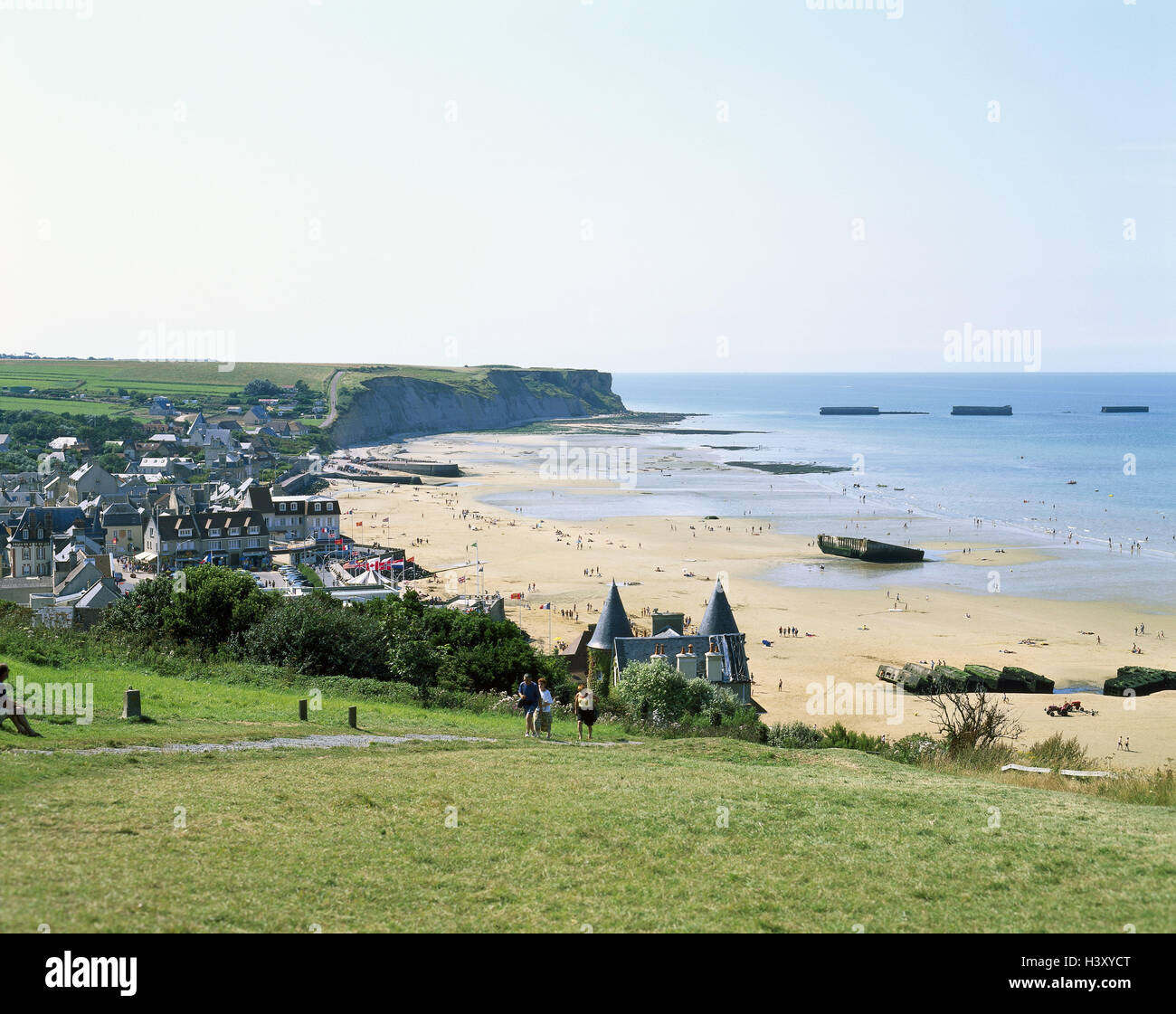 France, Normandy, Arromanches-les-Bains, local overview, beach ...