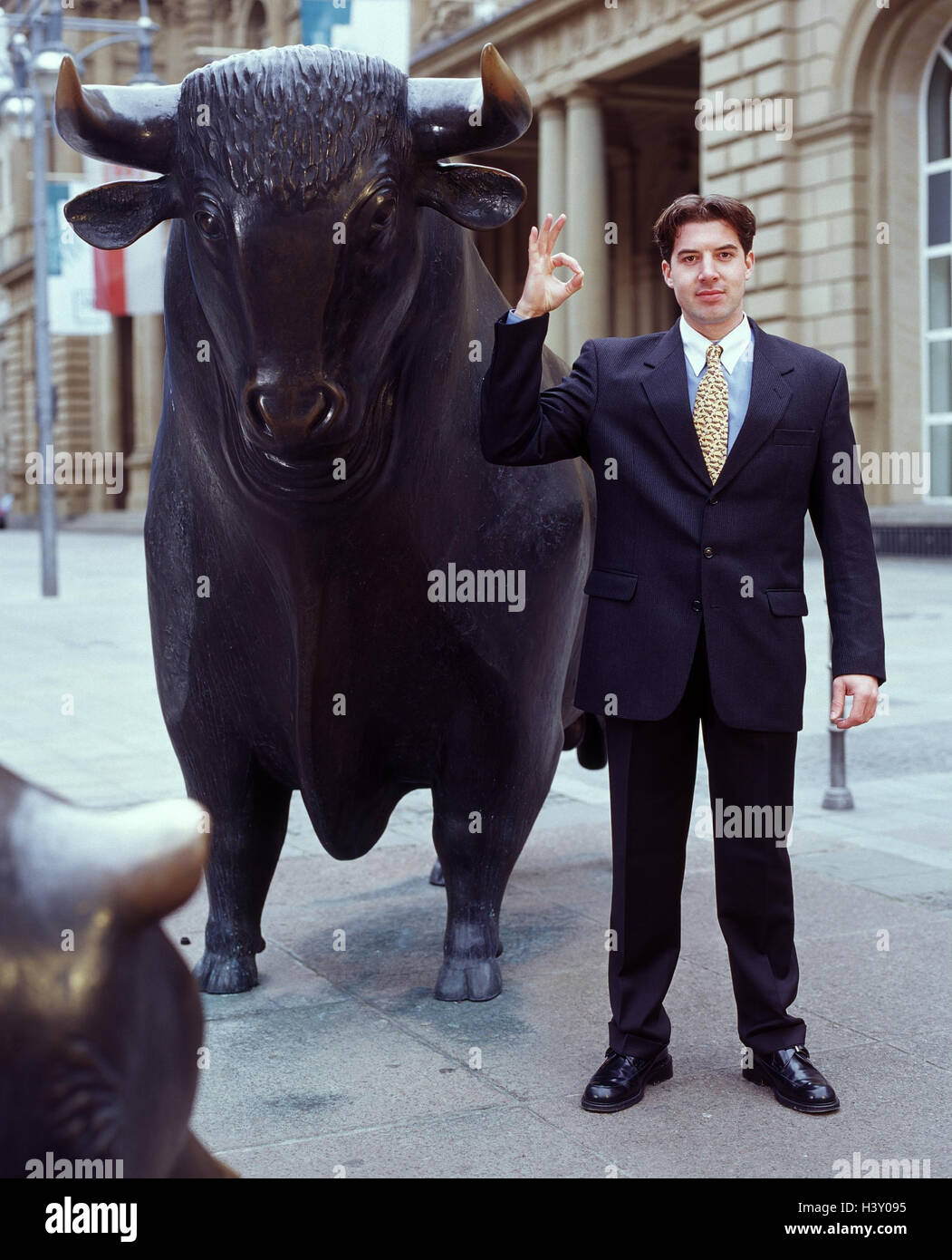 Germany, Frankfurt, stock exchange, sculpture, bull, man, hand figure ...