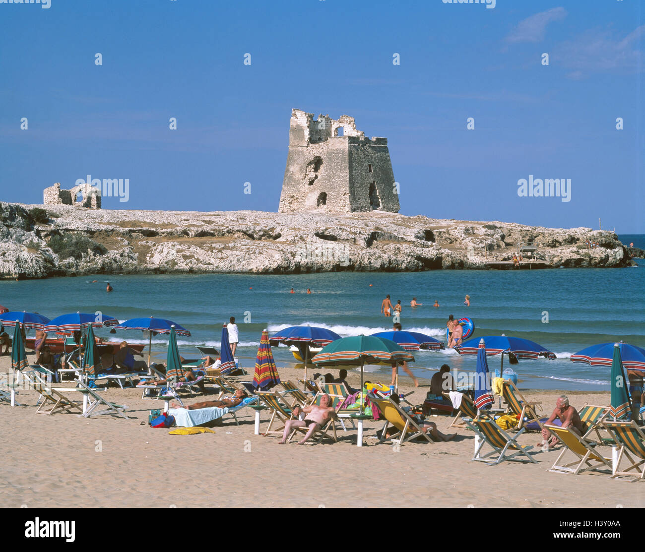 Italy, Apulia, close Peschici, beach, coast, ruin, coast, bile coast ...