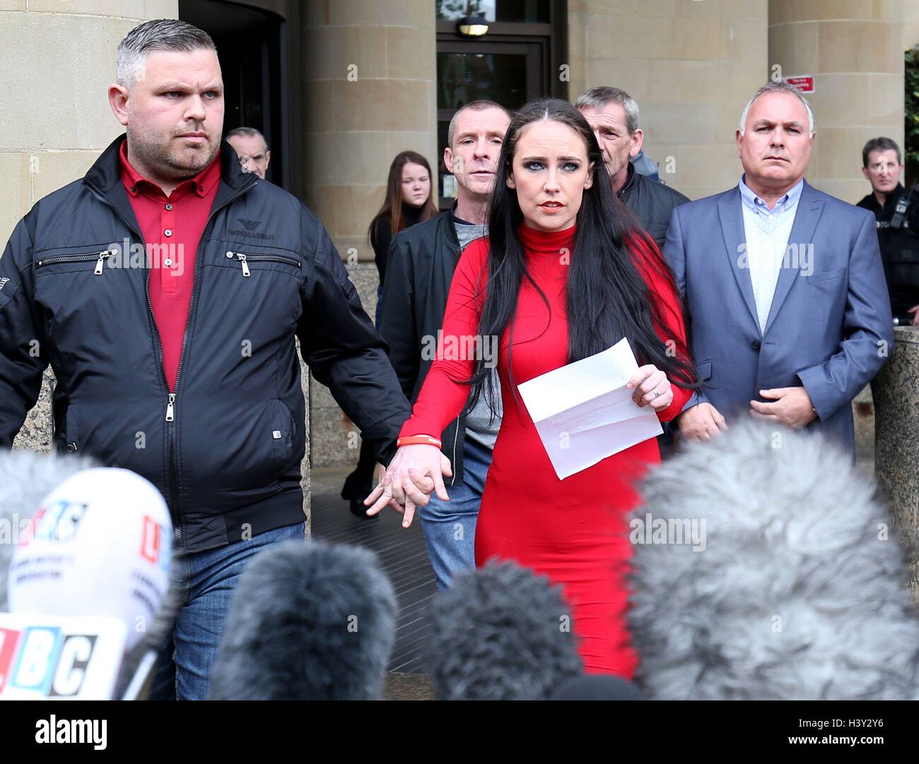 Mother 15 year old paige doherty hi-res stock photography and images ...