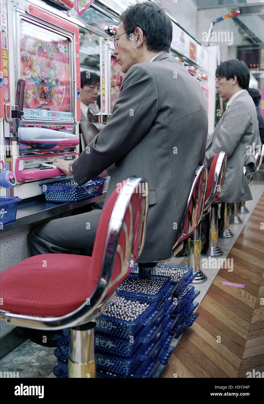 Pinball game room hi-res stock photography and images - Alamy